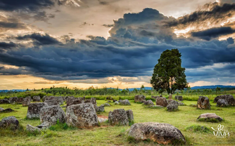 The Plain of Jars: Vestiges of a Mysterious Civilization in Laos